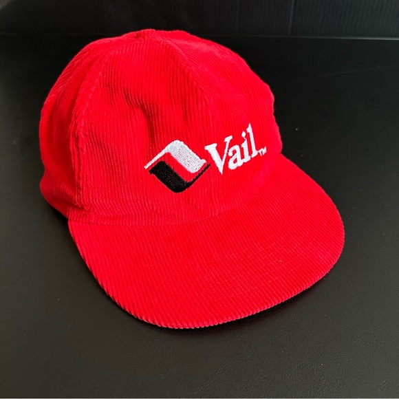 Vail | Accessories | Rare Vintage 8s Vail Ski Resort Colorado Red ...